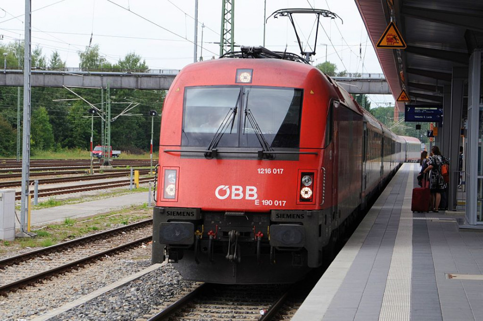 ÖBB und AUA bieten bald AIRail ab Innsbruck | Exxpress