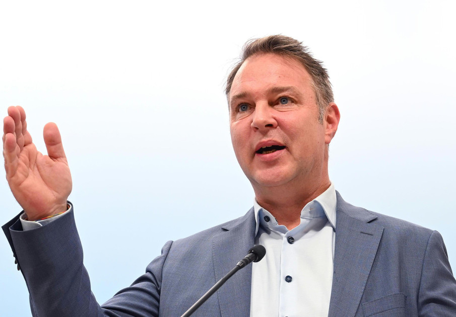 SPÖ-Chef Andreas Babler gegen CO2-Steuer | Exxpress