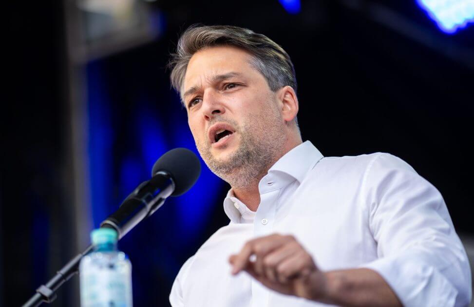 Bandenkrieg von Migranten: Wiener FPÖ fordert Krisensitzung mit ...