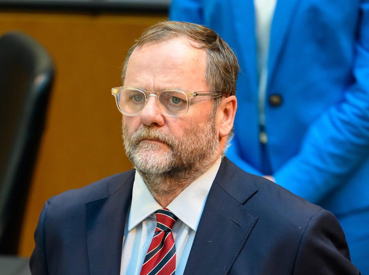 Meinl-Reisinger & Co. im freien Fall: NEOS verlieren massiv an ...