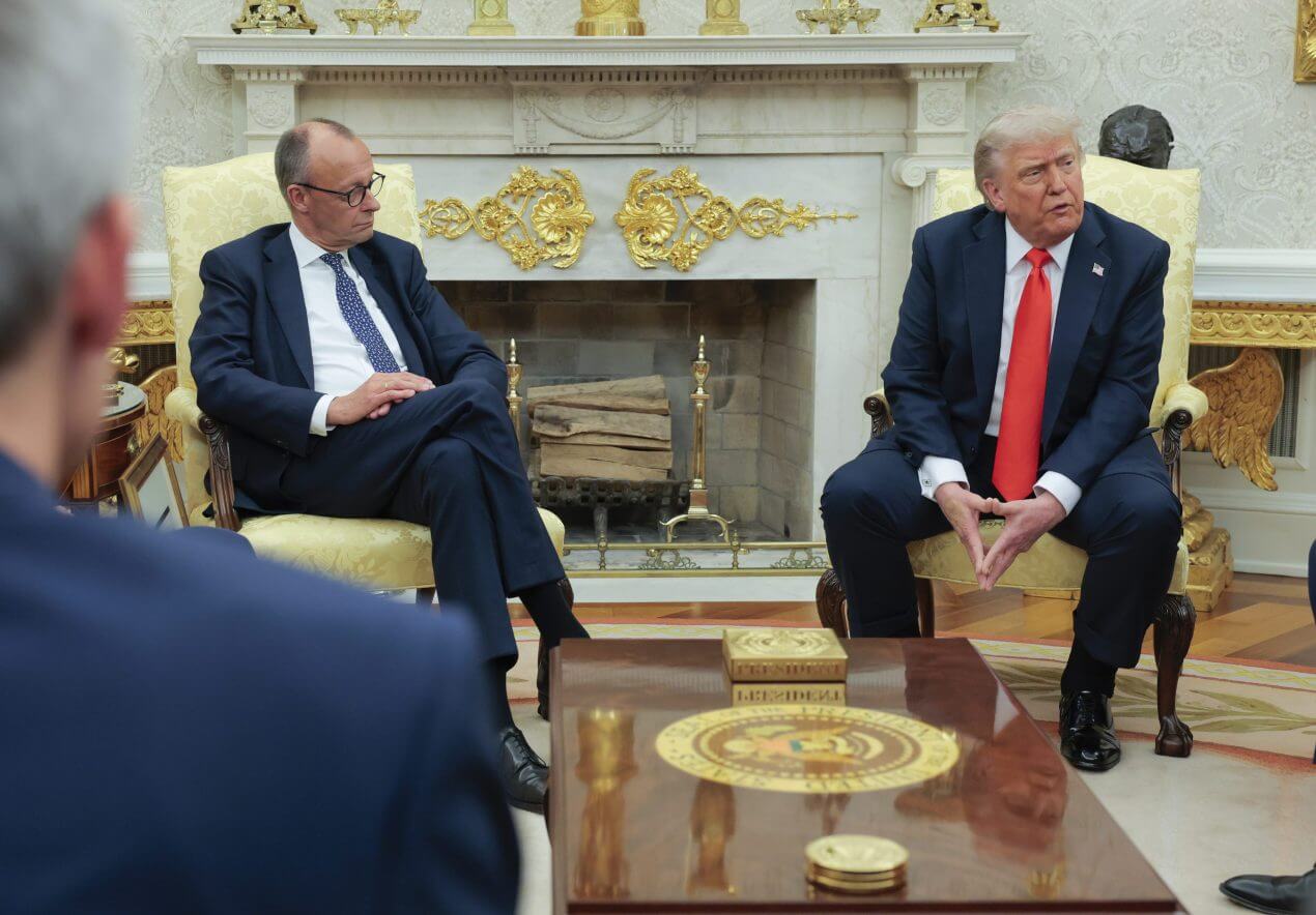 Merz im Weißen Haus: Trump kritisiert Merkel und zeigt sich „enttäuscht ...